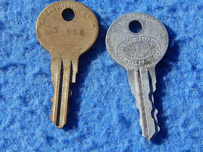 Seeburg Key S 808 - Illinois Lock Co. - wall box key - original | eBay