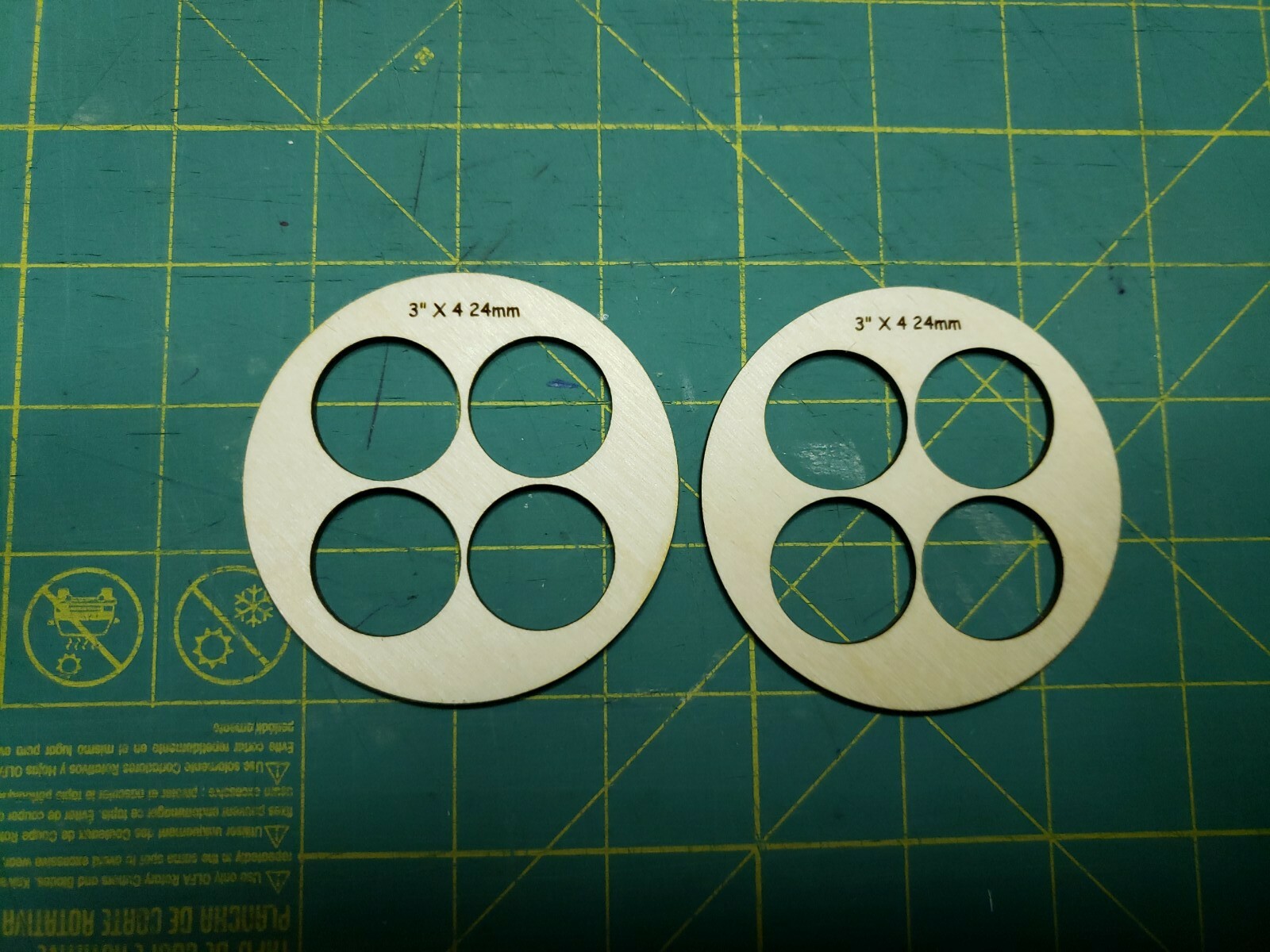 3.0" X Four 24mm Centering Ring Set For Estes model rocket kits cluster ...