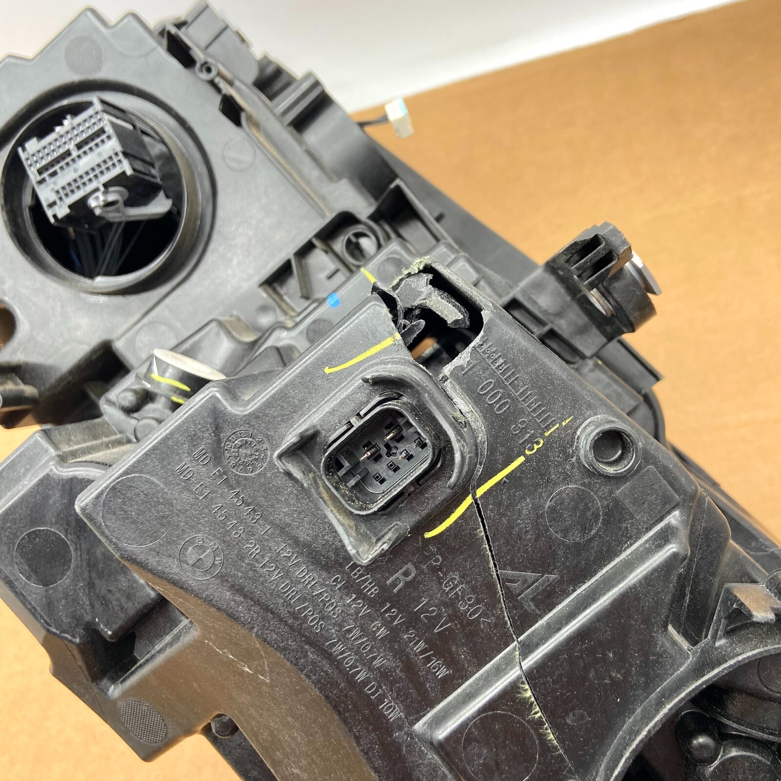 OEM 19-22 BMW 330e 330i M3 Passenger LED Headlamp Light Lamp Headlight ...