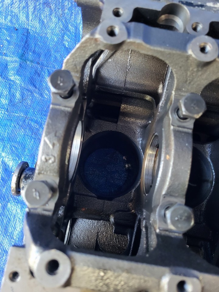 00-05 Mitsubishi Eclipse 2.4L 4G64 Engine Cylinder Block EVO DSM 4G63 ...