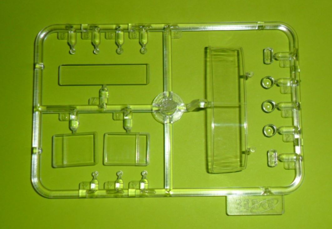 ICM 35515 Zil-131 Cold War Soviet Army Truck, 1/35 scale plastic model ...