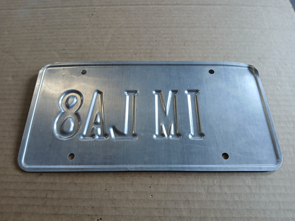 Vanity License Plate "IM LA8" (I'M LATE) Virginia VA Kids First w/ Hand ...