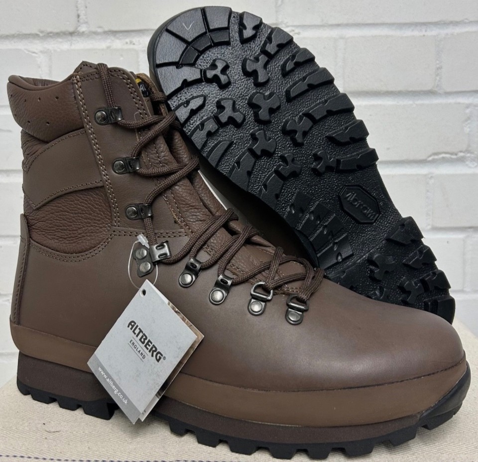 Altberg Defender Mens Combat Boots High-Liability 11L Brown New Wide ...