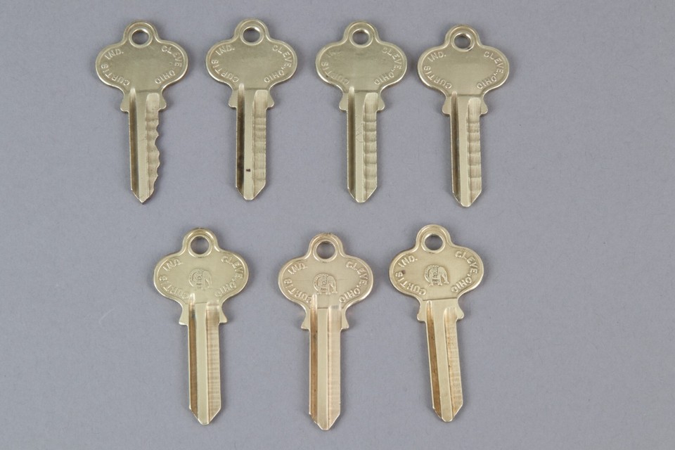 Lot of 7 vintage NOS Curtis SE1 key blanks | eBay
