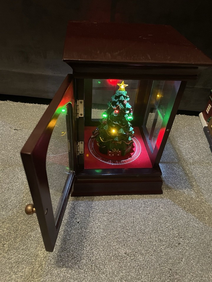 Rare Vintage Christmas Decoration Musical Light Up Musical Animated ...