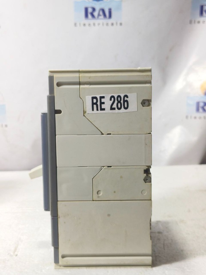 ABB TMAX T5S 630 CIRCUIT BREAKER MCCB 630A 3 POLE 50kA at 400/415V ...