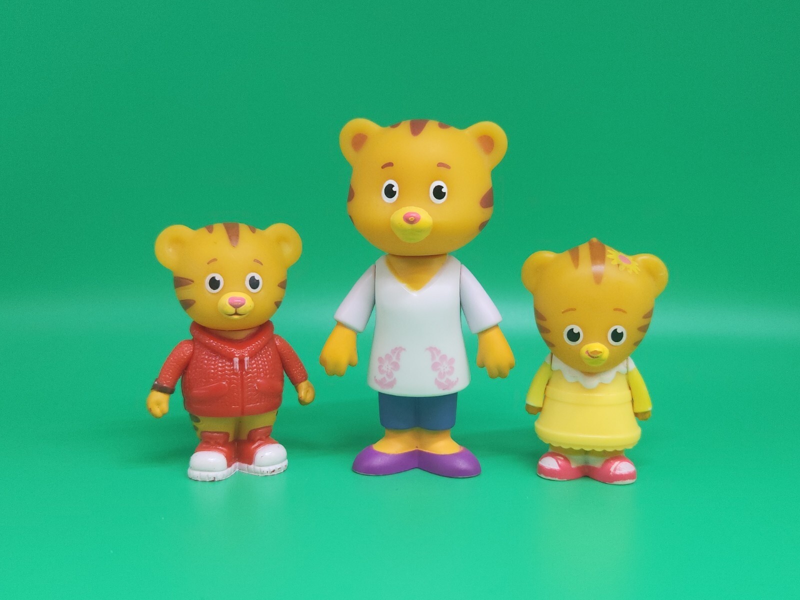 Daniel Tiger's Neighborhood Toy Figure Lot Sister Margaret & Mom Tiger ...