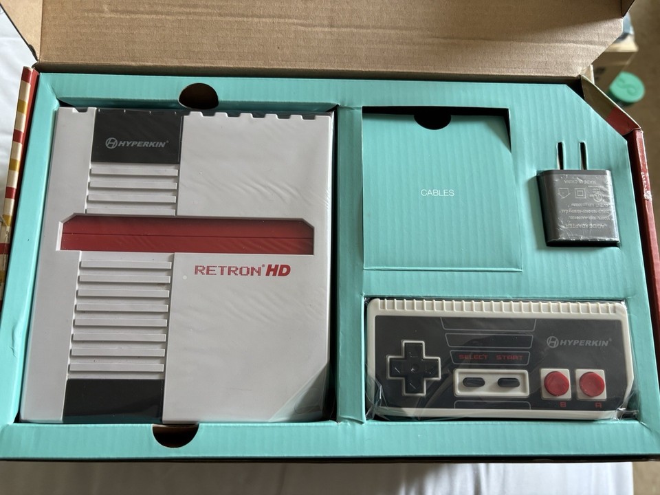Retron HD - For Nintendo NES games with 2 Controllers | eBay