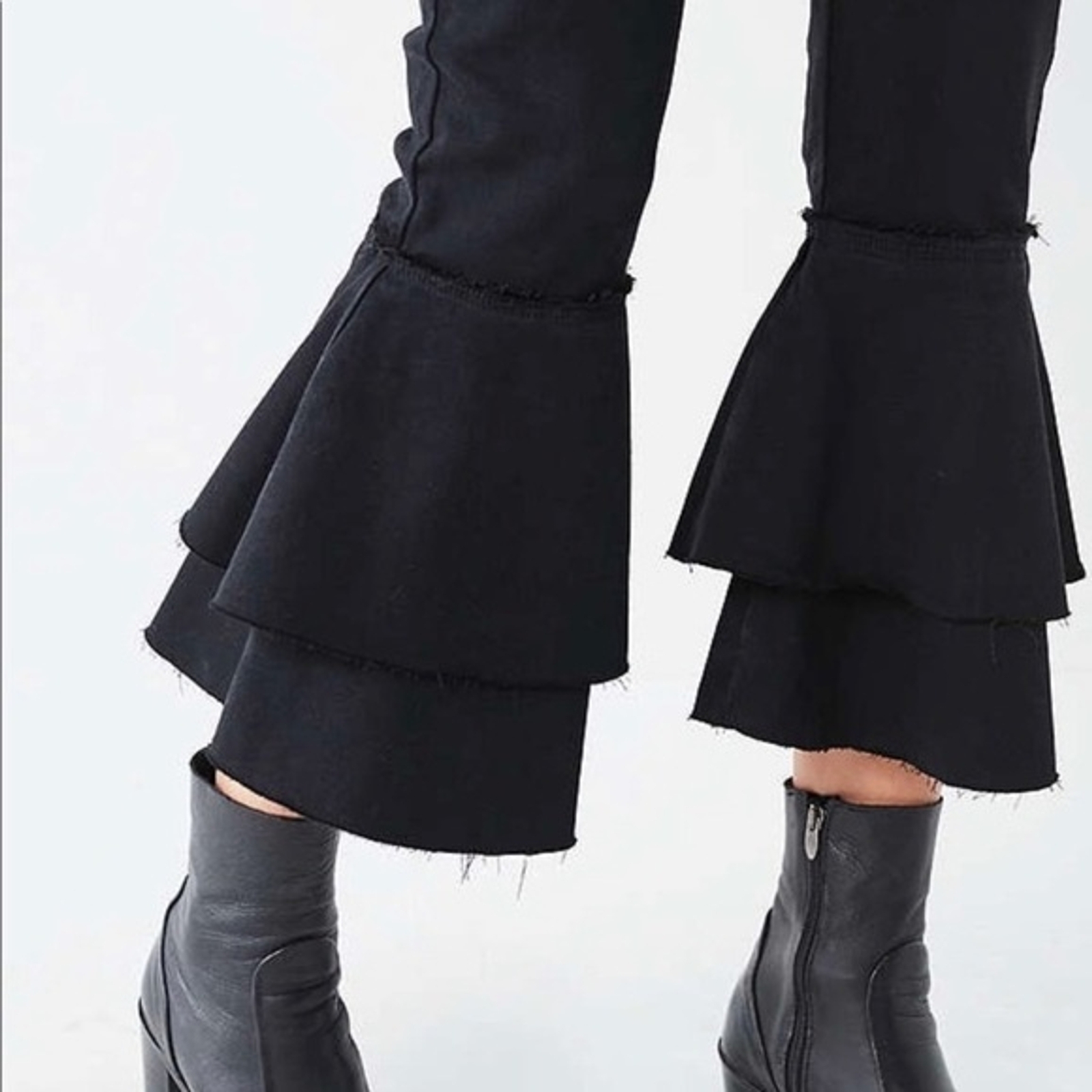 *RARE* BDG High-Rise Two-Tiered Ruffle Flare Jeans in… - Gem