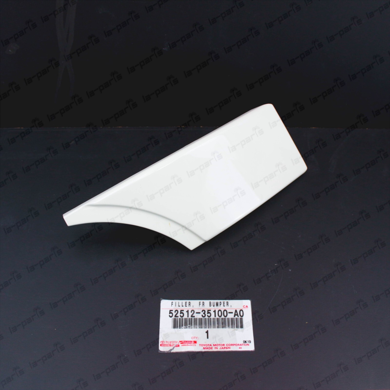 New Genuine Toyota FJ Cruiser 07-14 WHITE Front RH Bumper Filler 52512 ...