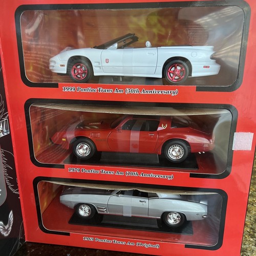 1:18 Pontiac Trans Am 3 Car Collection Toys R Us Exclusive Set 1979 ...