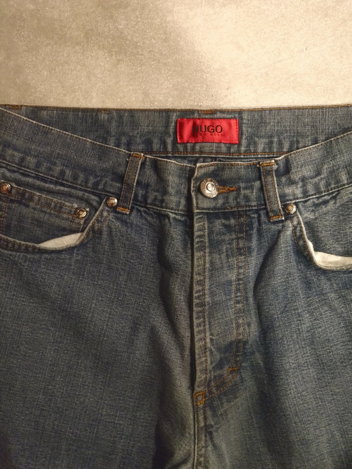 Mens hugo boss Jeans 28x32 red label - Gem