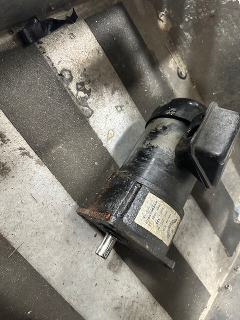 Type FM E18 gear speed reducer motor 1/4 hp ratio 1:100 4 poles 220 ...