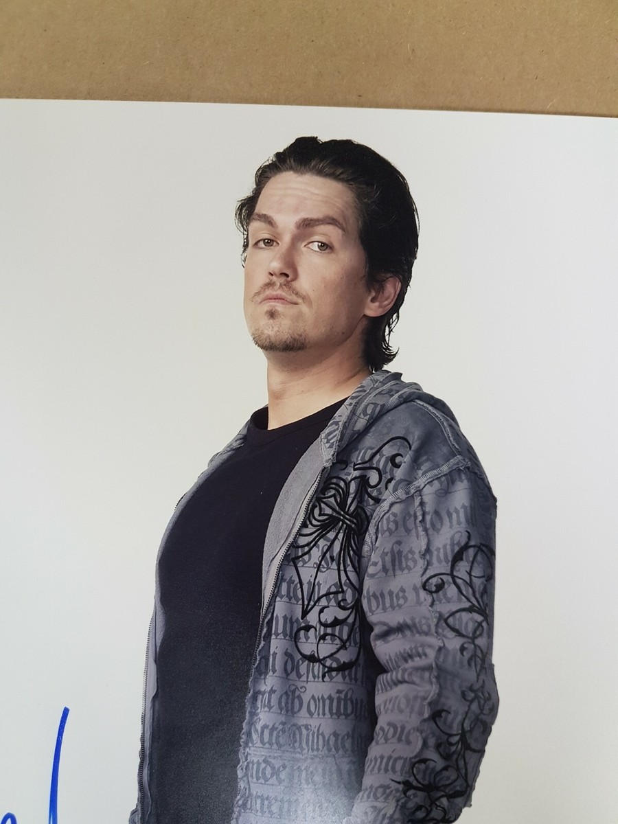 Steve Howey Shameless