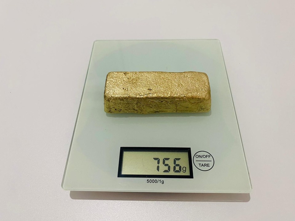 756 Grams Scrap Gold Bar For Gold Recovery Melted Different Computer ...
