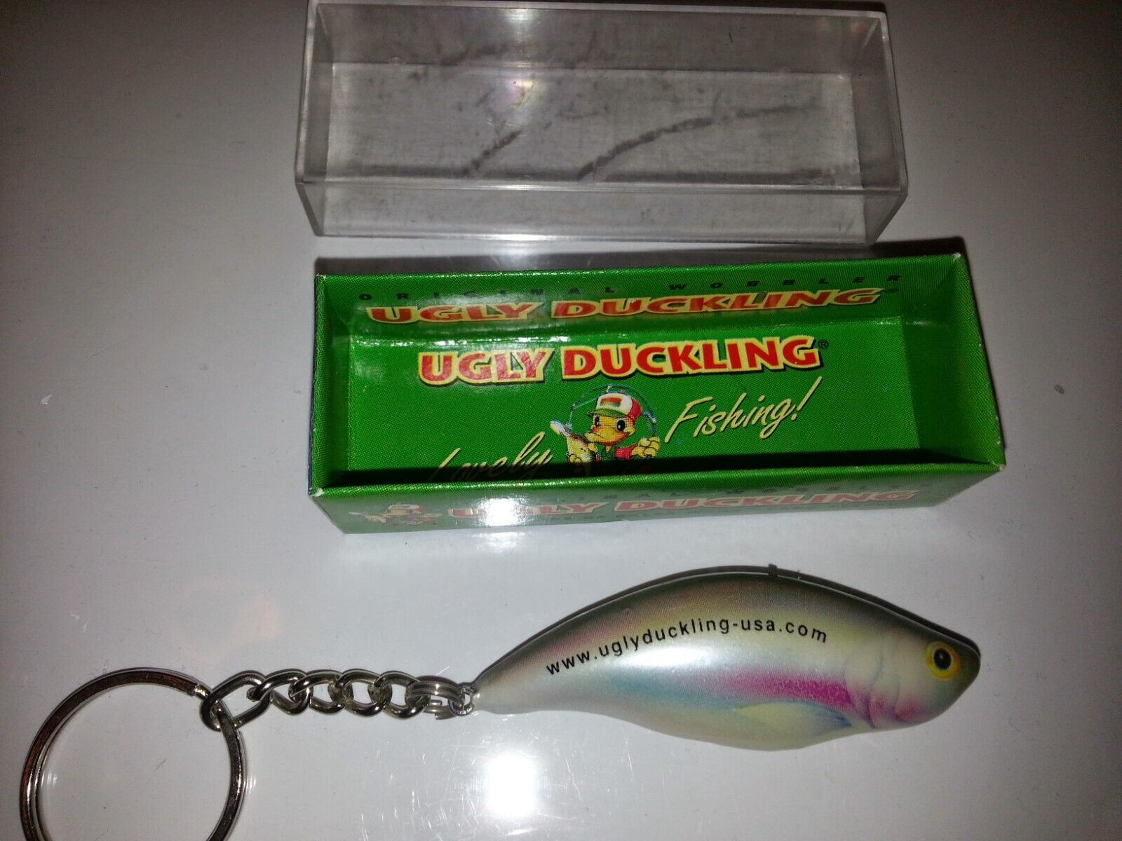 UGLY DUCKLING LURES NO 4 ASSORTED 30 YEARS OLD BRAND NEW IN PACK YOU ...