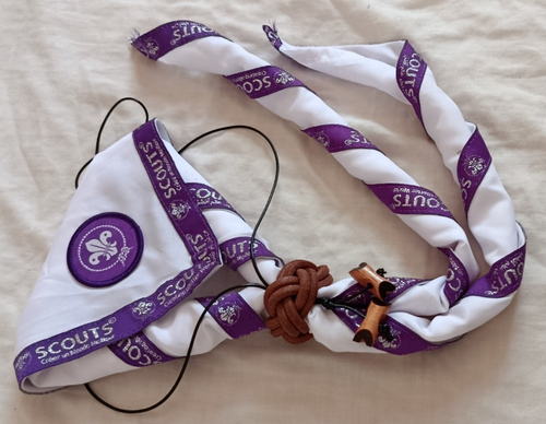 World scout Official white Scarf, Gilwell scout - 2 beads & woggle ...