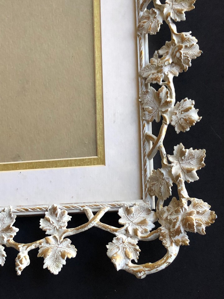 RARE! Vintage Gold White LEAVES METAL Hollywood Regency PICTURE FRAME ...