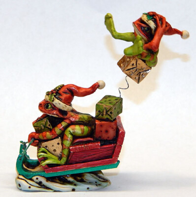 Harmony kingdom artst Neil Eyre Christmas Santa Tree frogs sled flying ...