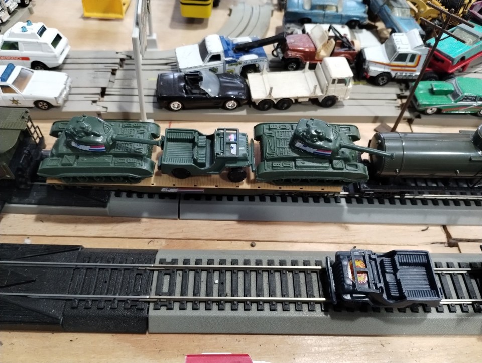 Vintage Tyco GI Joe HO Scale Military Special Forces Train Set Tested ...