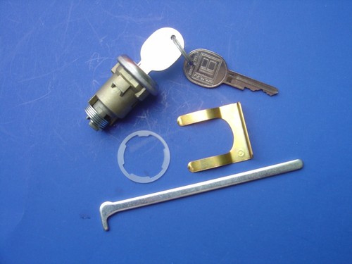 1955-55-1956-56-1957-57 CHEVROLET TRUNK LOCK & 2 LATER GM KEYS-NEW | eBay