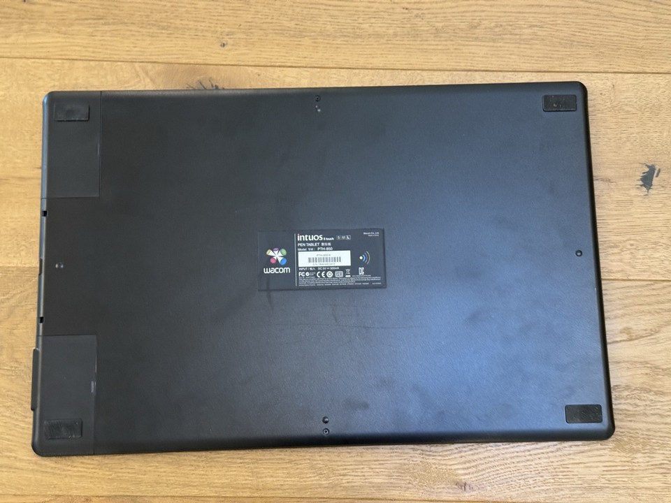 Wacom PTH-850 Intuos Pro Large Graphics Tablet - Tablet Only includes ...