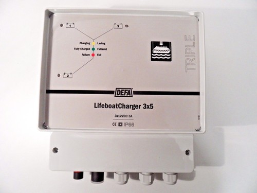DEFA 700114 Life Boat Battery Charger 42V AC to 3 Outputs x 12Volt 3x5A ...