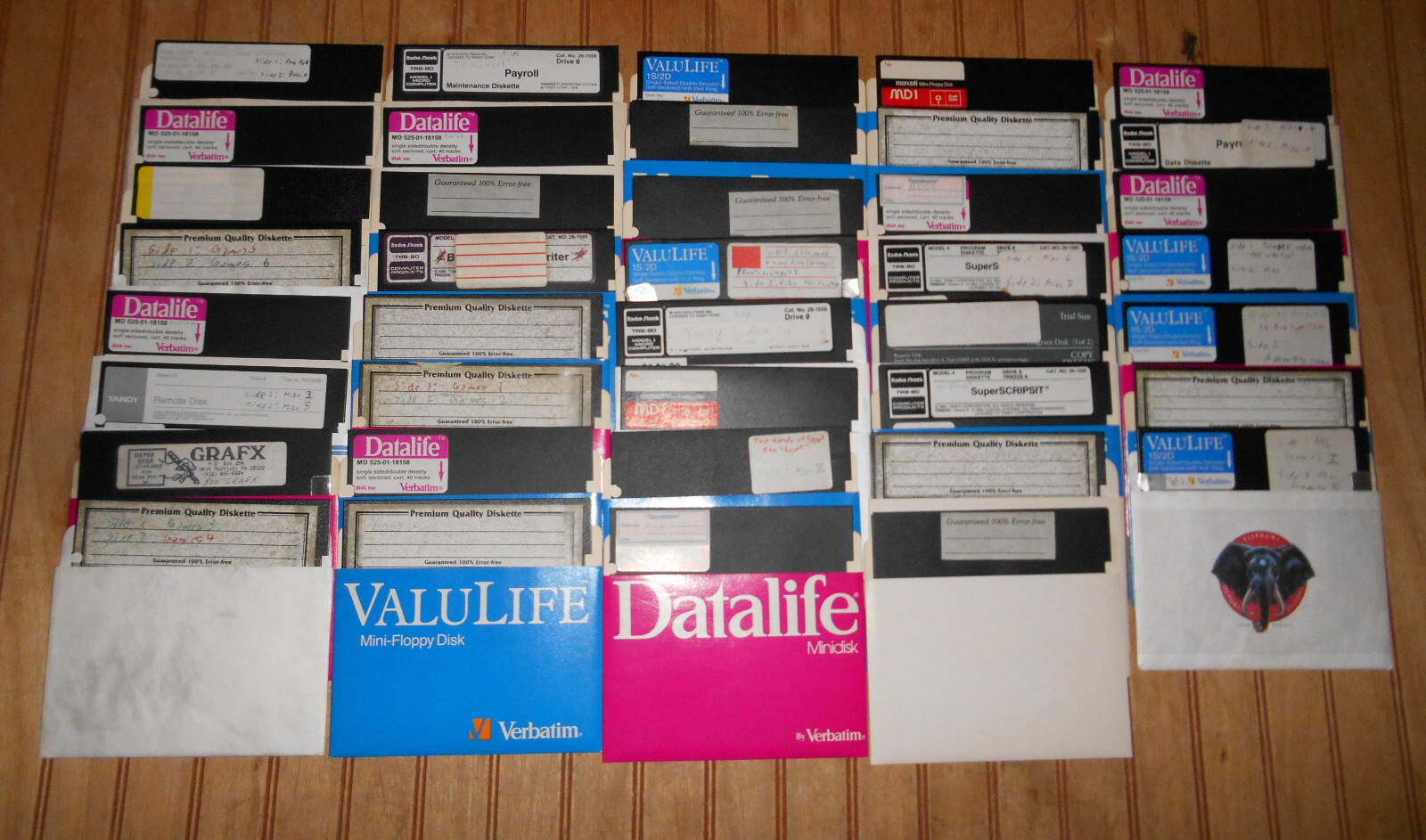 Tandy Radio Shack TRS-80 Computer Software, Games Floppy Disk Lot w ...