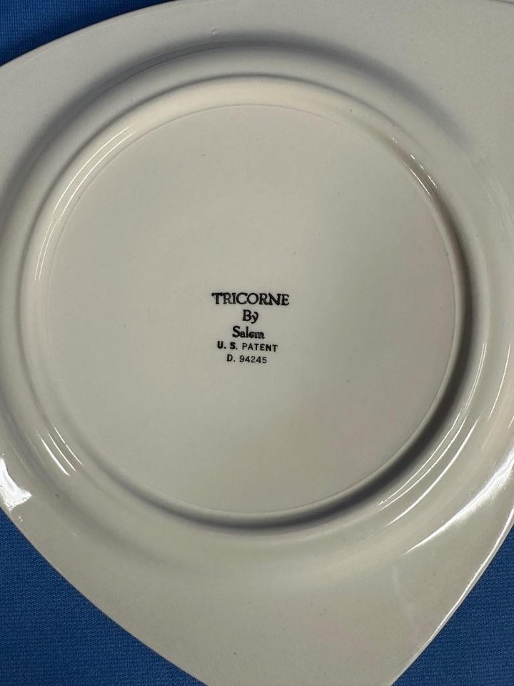 3 MCM Salem Tricorne Mandarin Orange Dinner Plates Triangular | eBay