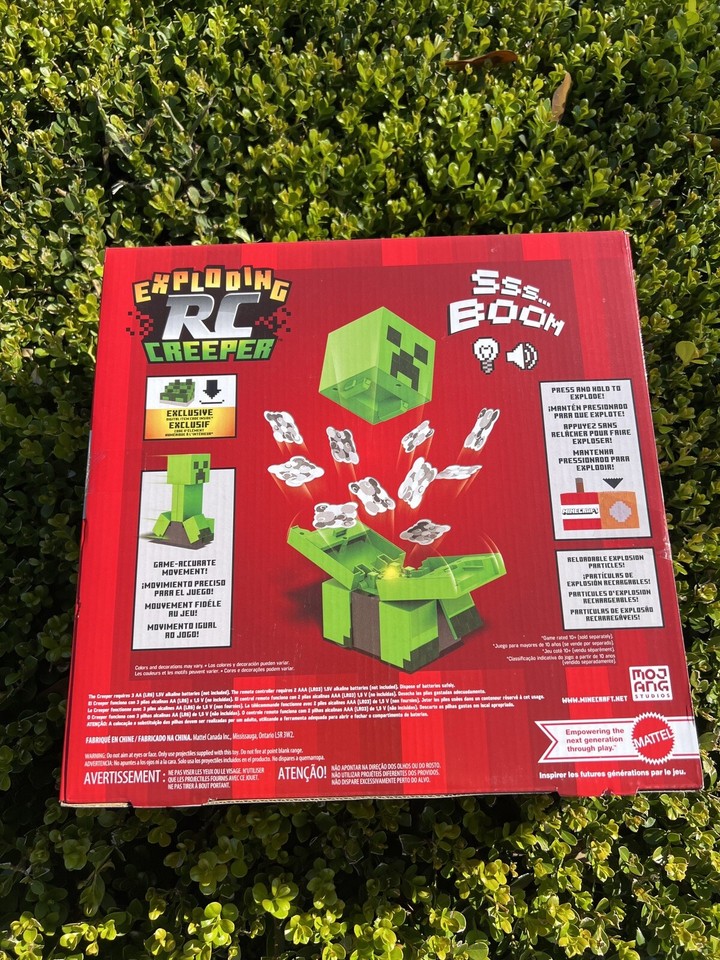 Minecraft Exploding RC Creeper Car Lights & Sounds with DLC Code Mattel ...