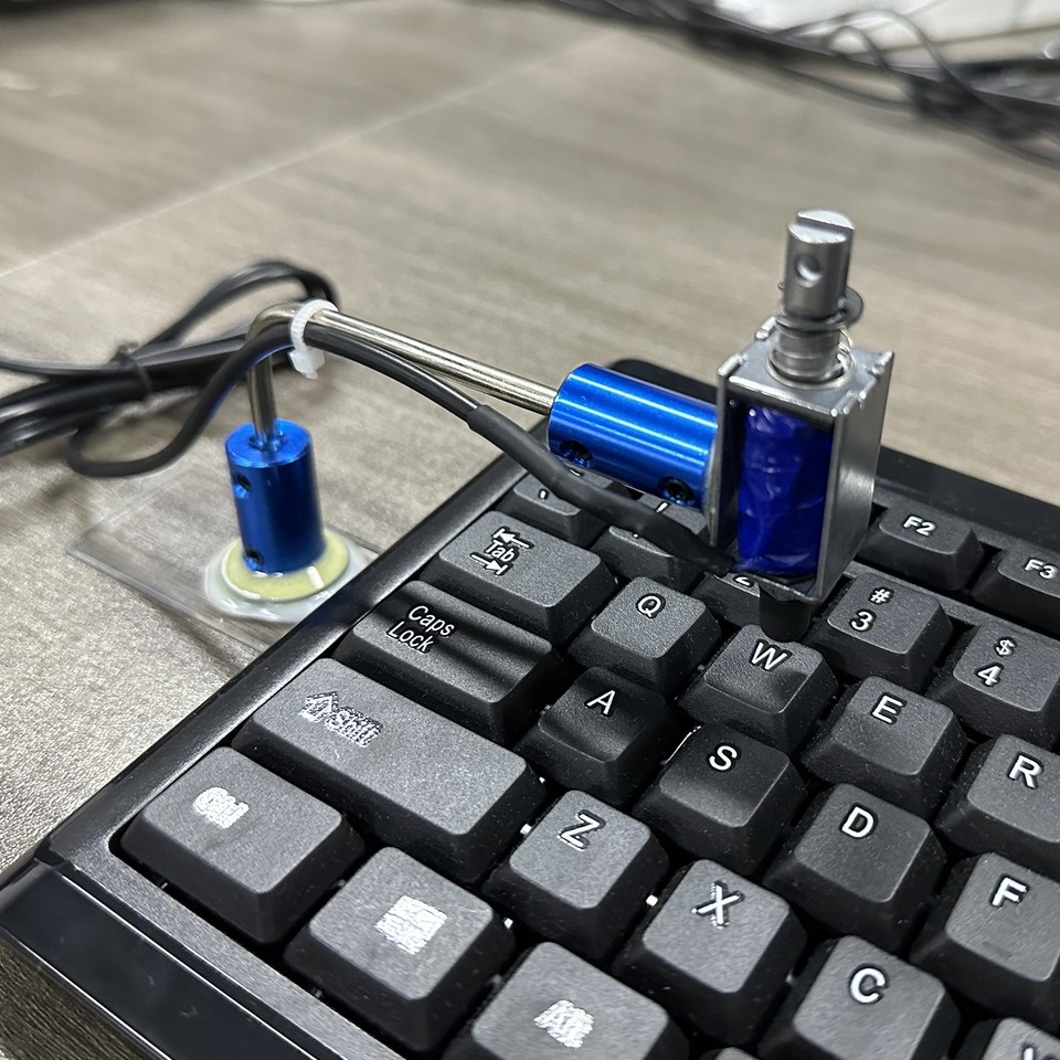 Plug&play Keyboard Clicker Auto Random Click Game Assistance Hang Up ...