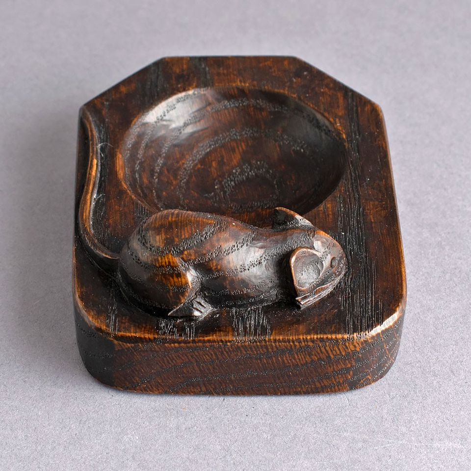MOUSEMAN/ROBERT THOMPSON OAK PIN TRAY WITH CHURCH MOUSE - FREE TRACKED ...