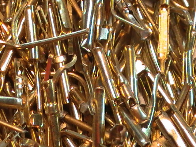 100 Grams of Connector/ Pins Gold Plated for Gold Scrap Recovery | eBay