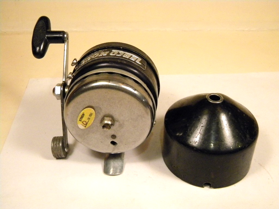 Vintage Zebco HOSS Model 700 metal foot casting reel Made in USA | eBay