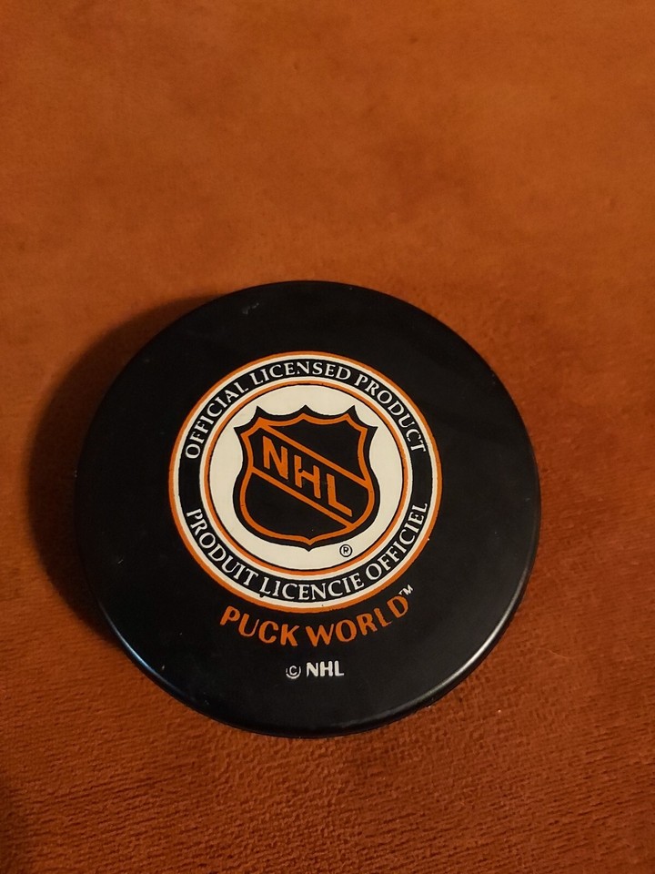 Blackhawks Hockey Puck Puck World Chicago Black Hawks Puck NHL | eBay