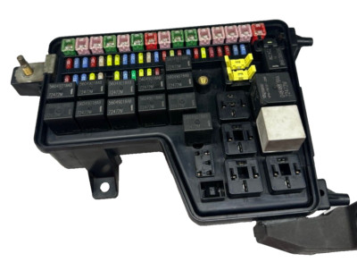 2002-2005 DODGE RAM 1500 2500 HEMI FUSE BOX TIPM RELAY PANEL POWER ...