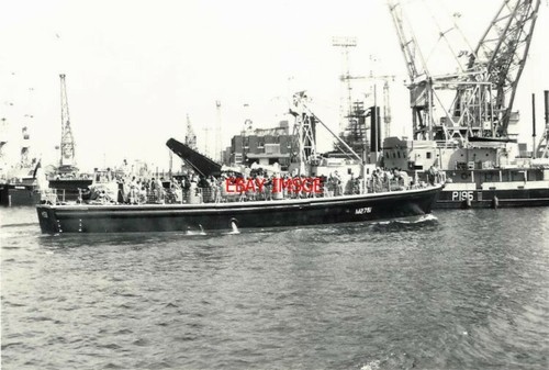 PHOTO HMS PORTISHAM TYPE 1 HAM CLASS INSHORE MINESWEEPER AT THE ...