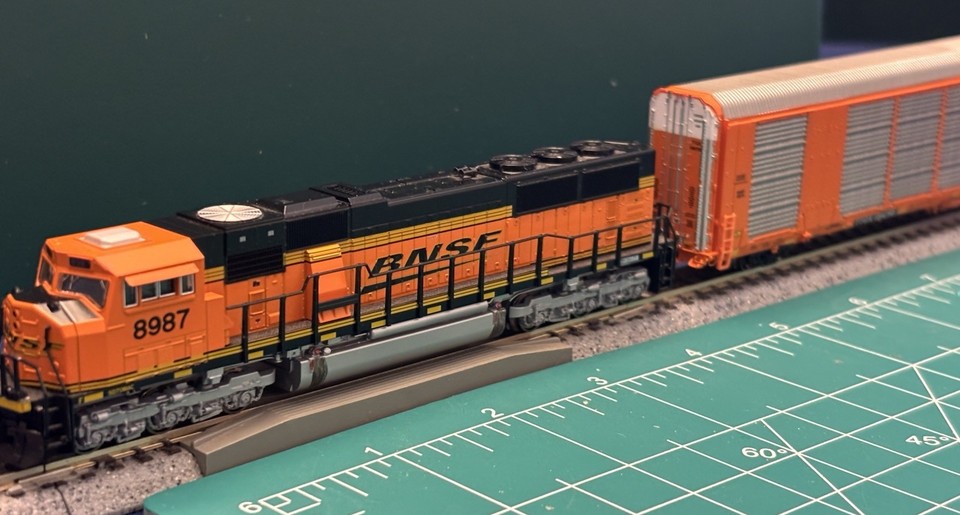 Kato N Scale BNSF Locomotive W/dcc & Scale Trains AutoRack | eBay