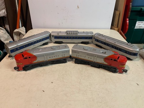 Lionel Postwar - 218 Sante Fe Alco AA and 2412, 2414, 2416 Passenger ...