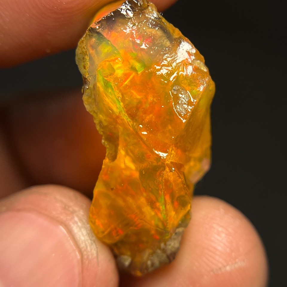 13.90 Ct Multi Fire Opal Oil Rough Natural Ethiopian Opal Raw Welo Opal ...