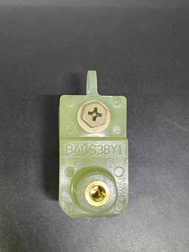 Lot (20) Boeing Stringer Clip BACS38Y1 Nylon | eBay