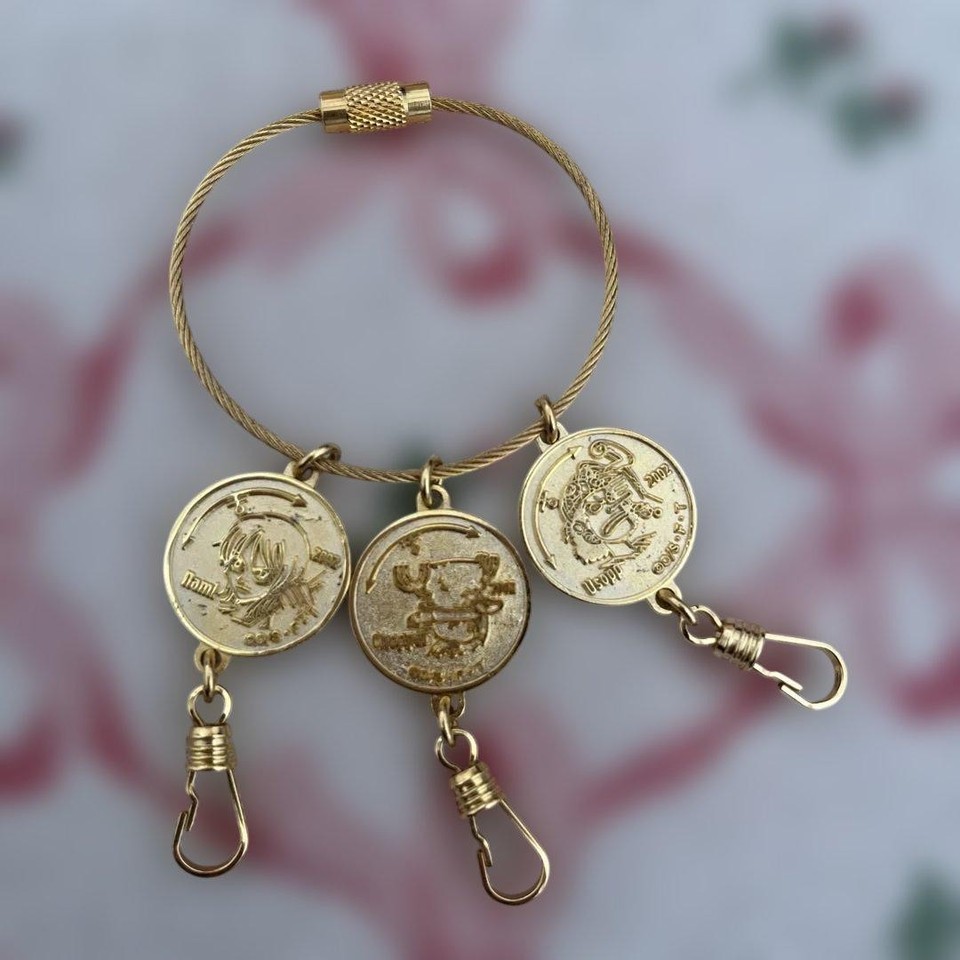Onepiece Treasure Coin Keychain Metal Strap With 3 Gold Coin Charms ...