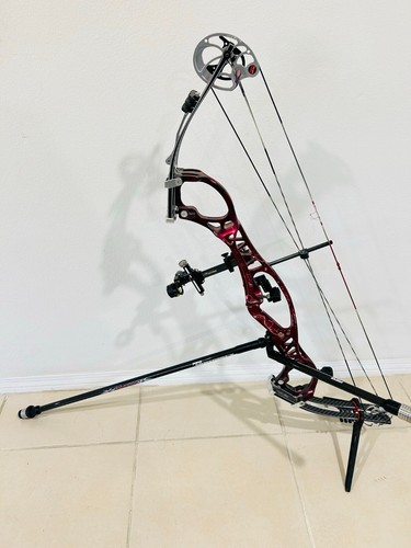 Hoyt Pro Comp Elite XL 50-60lb + Shibuya 365 6in Sight + Doinker Hi-Mod ...