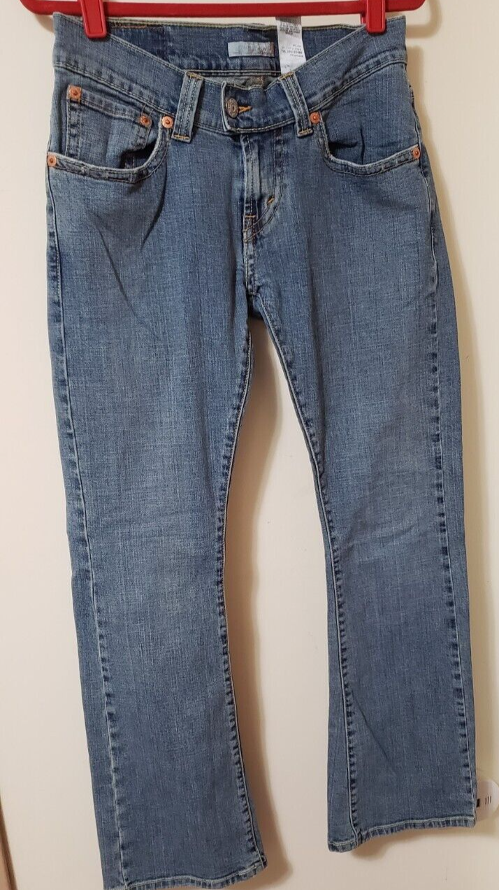 Levi low flare 552 Jeans Flap back pockets size 8M | eBay