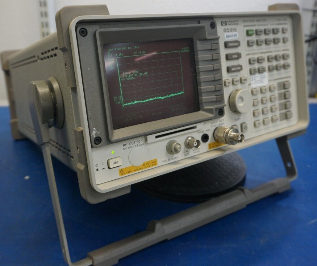 HP, 8591E 9 kHz to 1.8 GHz, Portable Spectrum Analyzer (Options 041 ...