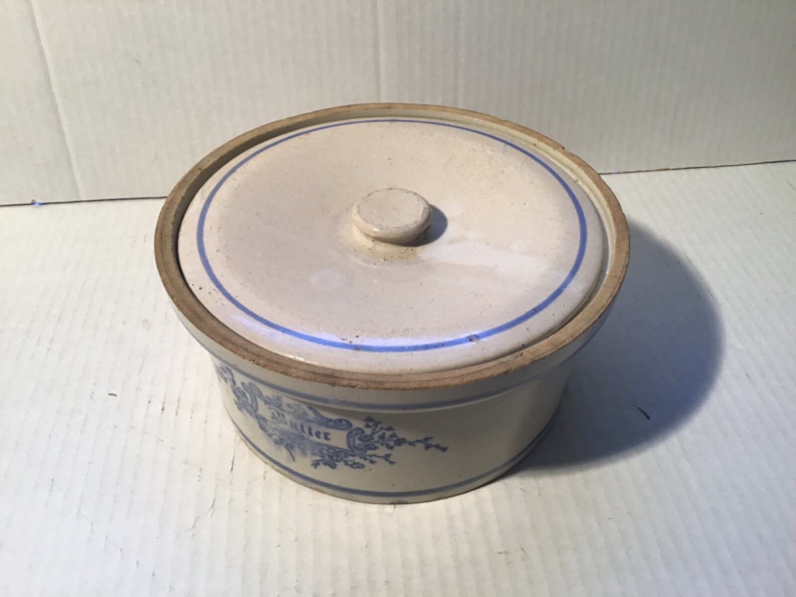 9" Large 3/4 Gallon 6# Double Blue Band Floral White Stoneware Butter ...