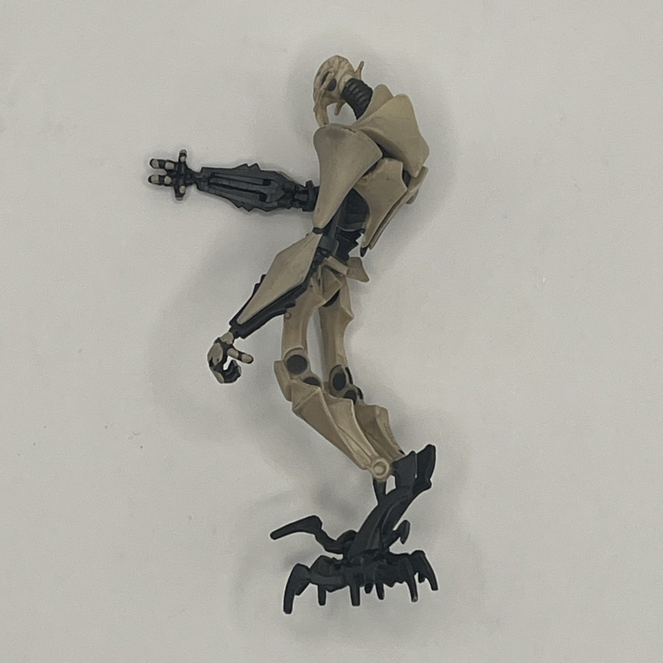 Star Wars 3.75” Clone Wars CW10 General Grievous Battle Damage Figure ...