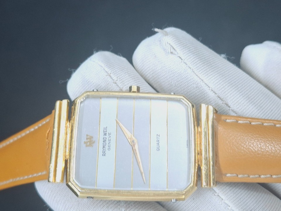 RAYMOND WEIL 9108 Tank Style Metallic Dial Vintage 1980s Unisex Swiss ...