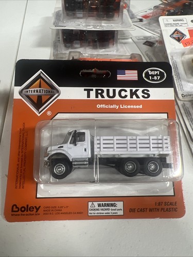 HO Scale International 3-Axle Stake Truck White Boley #4502-77 Stapled ...