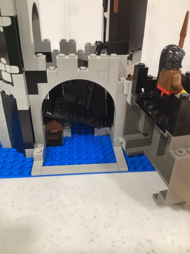 LEGO Castle: Wolfpack Tower (6075) Complete 42884060756 | eBay